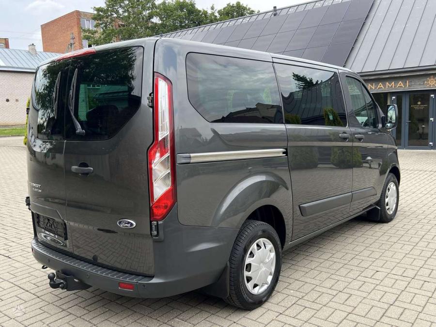 Grey Ford Transit Custom 2016 in Kedainiai, with an engine capacity of 2.20 L and mileage of 230 thousand km for 12800 €, photo 20 on AUTOMOTO.COM.LV