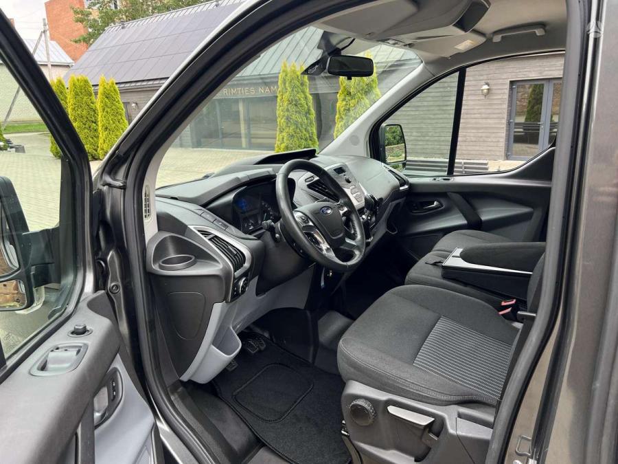 Grey Ford Transit Custom 2016 in Kedainiai, with an engine capacity of 2.20 L and mileage of 230 thousand km for 12800 €, photo 22 on AUTOMOTO.COM.LV