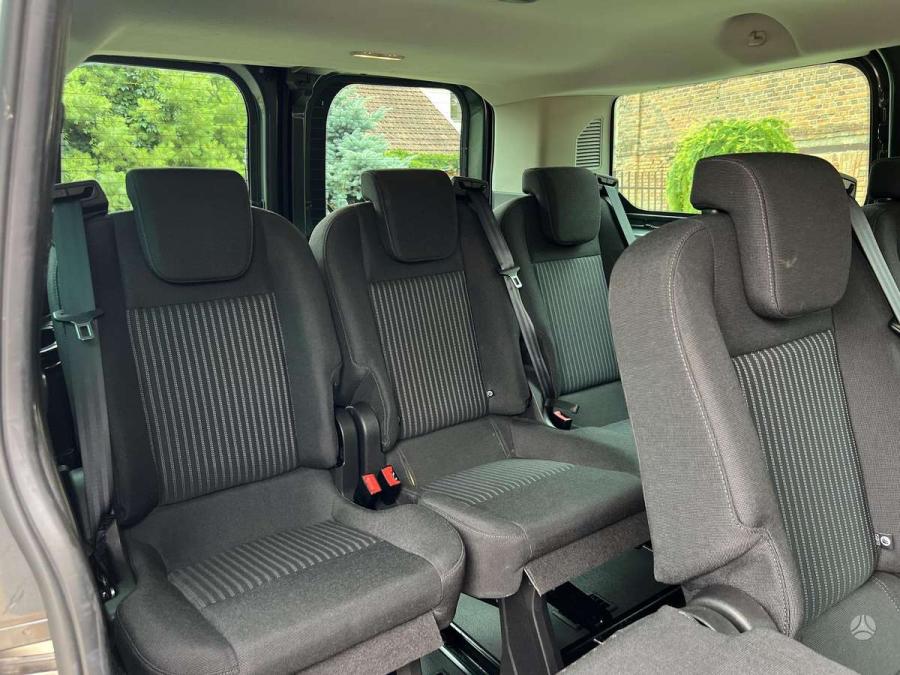 Grey Ford Transit Custom 2016 in Kedainiai, with an engine capacity of 2.20 L and mileage of 230 thousand km for 12800 €, photo 28 on AUTOMOTO.COM.LV