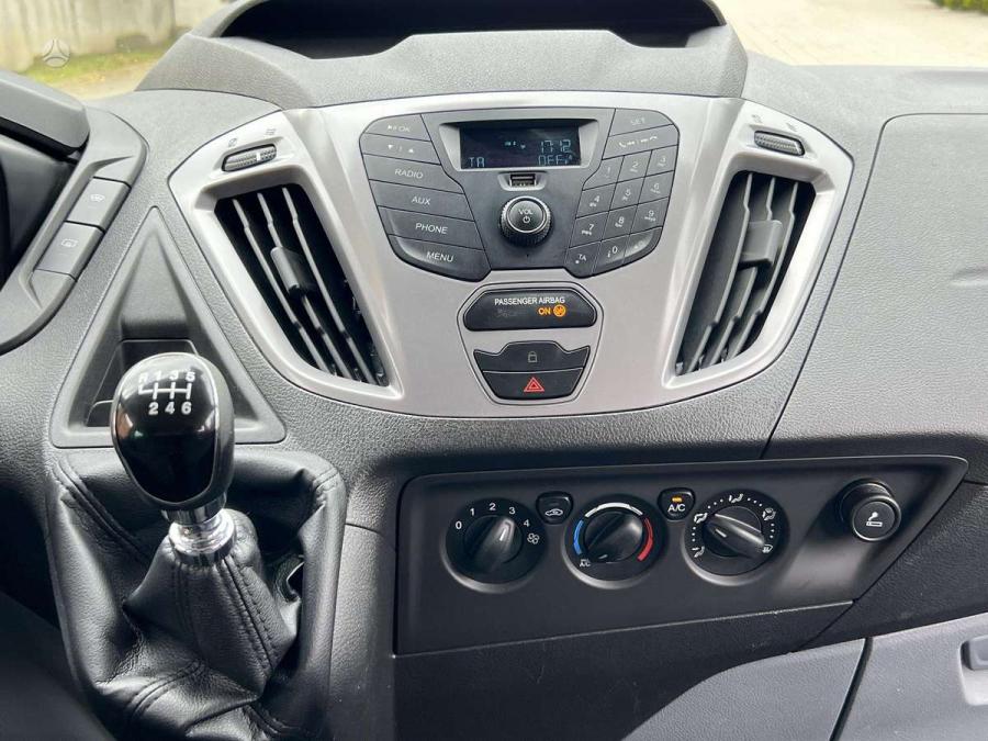 Grey Ford Transit Custom 2016 in Kedainiai, with an engine capacity of 2.20 L and mileage of 230 thousand km for 12800 €, photo 34 on AUTOMOTO.COM.LV