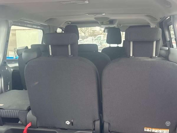 Pelēks Ford Transit Custom 2017 Alīta, ar dzinēja tilpumu 2.00 L un nobraukumu 190 tūkst. km par 8600 €, foto 11 vietnē AUTOMOTO.COM.LV