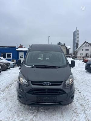 Grey Ford Transit Custom 2017 in Klaipeda, with an engine capacity of 2.00 L and mileage of 197 thousand km for 10900 €, photo 2 on AUTOMOTO.COM.LV