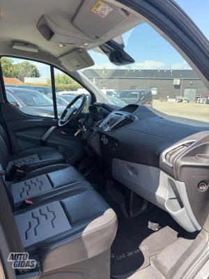 Pelēks Ford Transit Custom 2017 Viļņa, ar dzinēja tilpumu 2.00 L un nobraukumu 221 tūkst. km par 8699 €, foto 17 vietnē AUTOMOTO.COM.LV