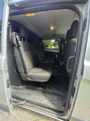 Grey Ford Transit Custom 2017 in Vilnius, with an engine capacity of 2.20 L and mileage of 346 thousand km for 8100 €, photo 10 on AUTOMOTO.COM.LV