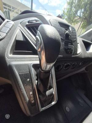 Grey Ford Transit Custom 2017 in Vilnius, with an engine capacity of 2.20 L and mileage of 346 thousand km for 8100 €, photo 17 on AUTOMOTO.COM.LV