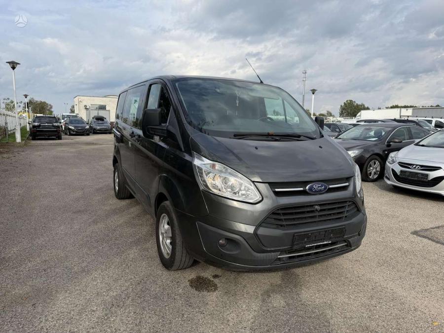 Pelēks Ford Transit Custom 2017 Marijampole, ar dzinēja tilpumu 2.00 L un nobraukumu 254 tūkst. km par 4950 €, foto 4 vietnē AUTOMOTO.COM.LV