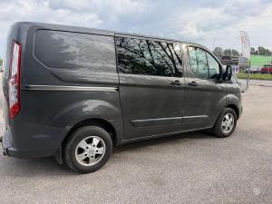 Pelēks Ford Transit Custom 2017 Marijampole, ar dzinēja tilpumu 2.00 L un nobraukumu 254 tūkst. km par 4950 €, foto 6 vietnē AUTOMOTO.COM.LV