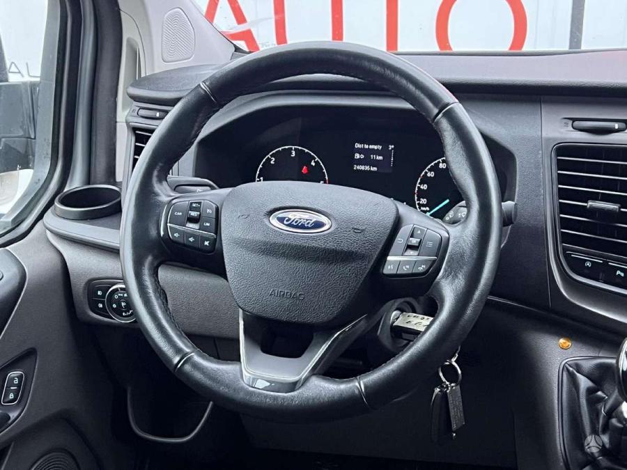 Grey Ford Transit Custom 2018 in Taurage, with an engine capacity of 2.00 L and mileage of 248 thousand km for 13500 €, photo 12 on AUTOMOTO.COM.LV
