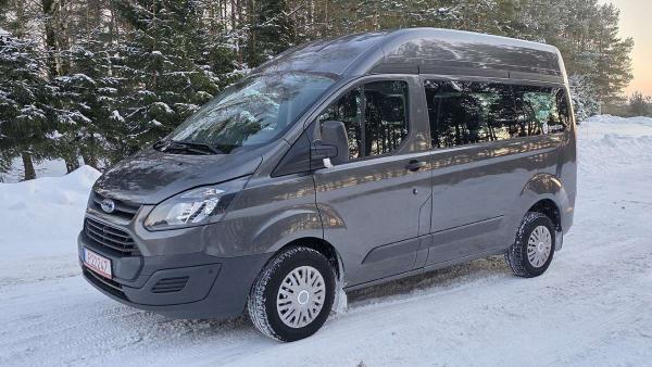 Pelēks Ford Transit Custom 2018 Klaipėda, ar dzinēja tilpumu 2.00 L un nobraukumu 220 tūkst. km par 10890 €, foto 1 vietnē AUTOMOTO.COM.LV