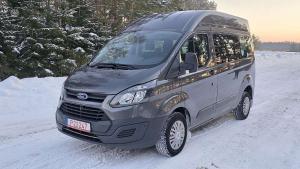 Grey Ford Transit Custom 2018 in Klaipeda, with an engine capacity of 2.00 L and mileage of 220 thousand km for 10890 €, photo 15 on AUTOMOTO.COM.LV