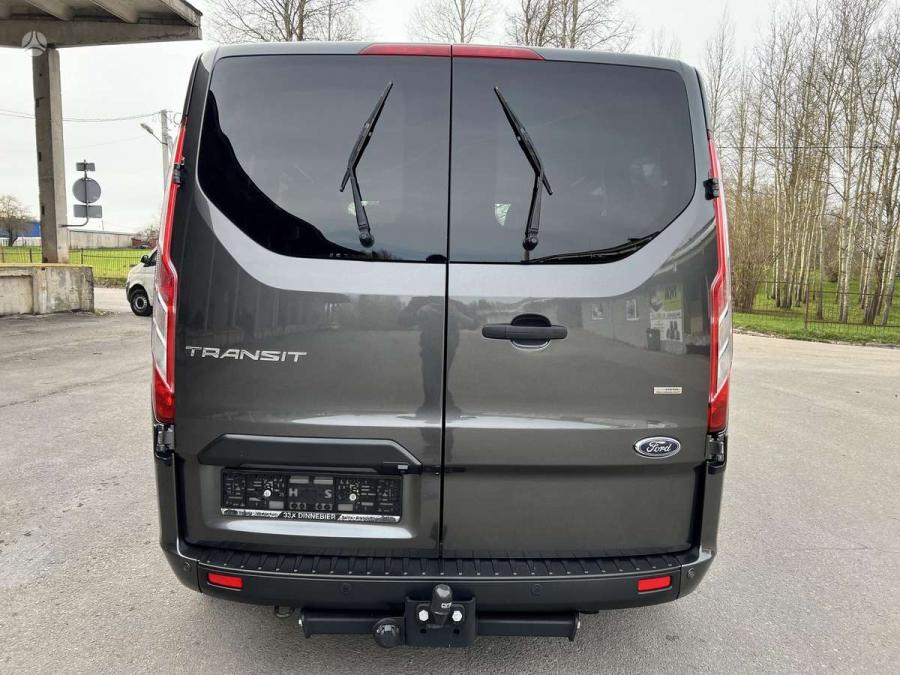Grey Ford Transit Custom 2018 in Kelme, with an engine capacity of 2.00 L and mileage of 259 thousand km for 14800 €, photo 9 on AUTOMOTO.COM.LV