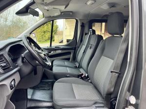 Grey Ford Transit Custom 2018 in Kelme, with an engine capacity of 2.00 L and mileage of 259 thousand km for 14800 €, photo 11 on AUTOMOTO.COM.LV
