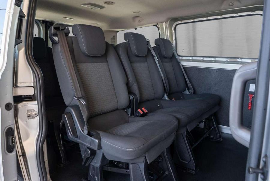 Pelēks Ford Transit Custom 2019 Marijampole, ar dzinēja tilpumu 2.00 L un nobraukumu 248 tūkst. km par 13250 €, foto 27 vietnē AUTOMOTO.COM.LV