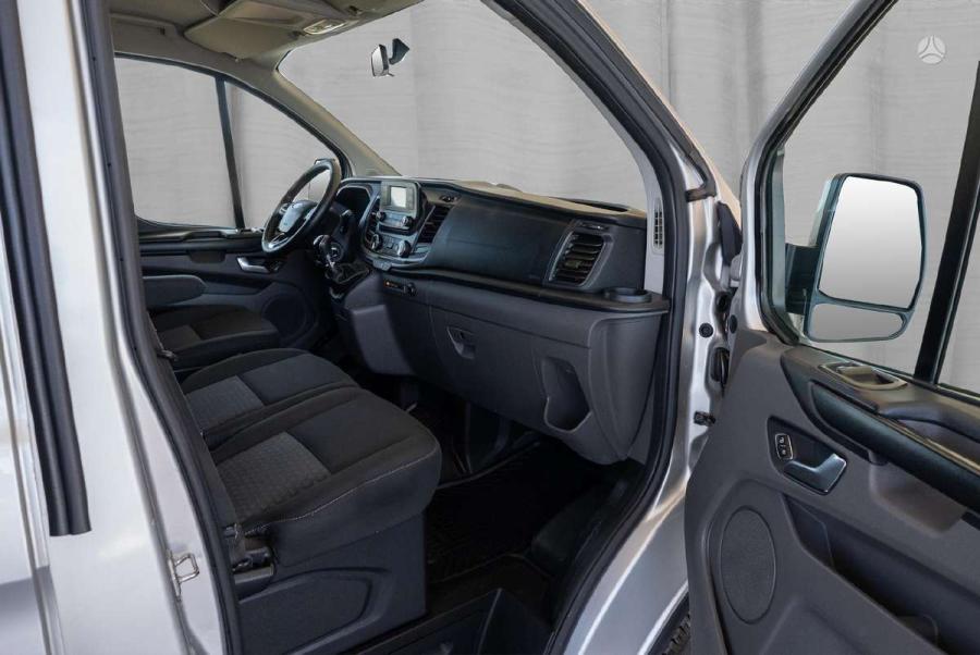 Pelēks Ford Transit Custom 2019 Marijampole, ar dzinēja tilpumu 2.00 L un nobraukumu 248 tūkst. km par 13250 €, foto 29 vietnē AUTOMOTO.COM.LV