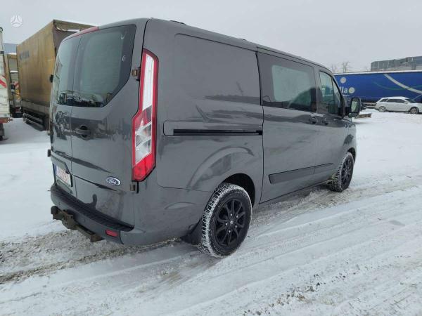 Pelēks Ford Transit Custom 2019 Klaipėda, ar dzinēja tilpumu 2.00 L un nobraukumu 256 tūkst. km par 9700 €, foto 5 vietnē AUTOMOTO.COM.LV