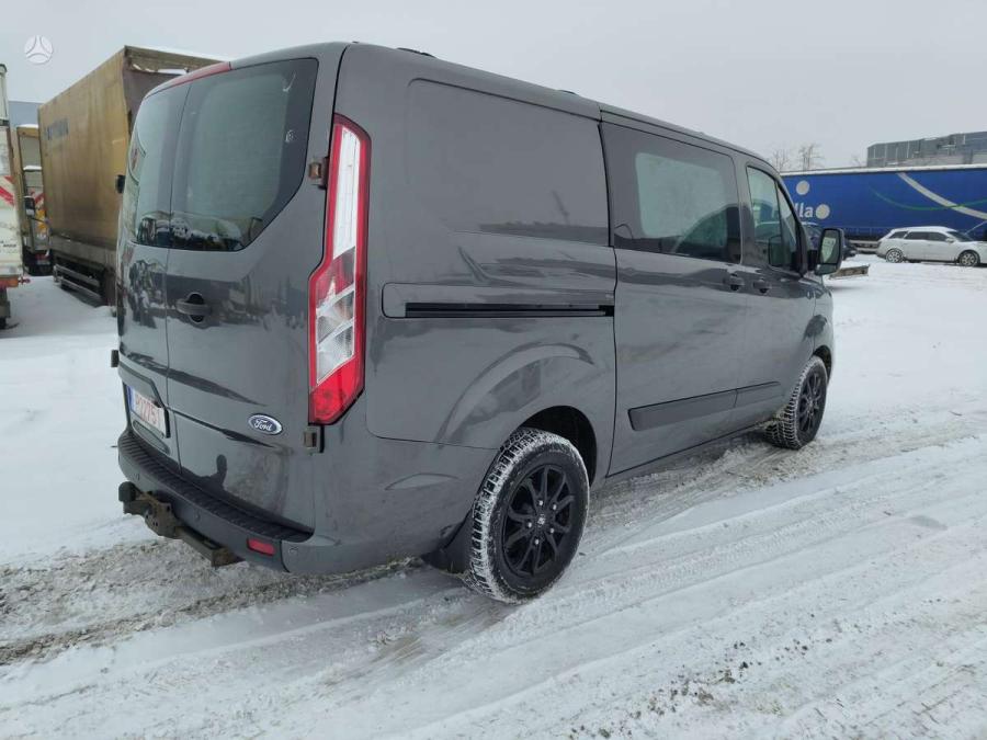 Grey Ford Transit Custom 2019 in Klaipeda, with an engine capacity of 2.00 L and mileage of 256 thousand km for 9700 €, photo 5 on AUTOMOTO.COM.LV