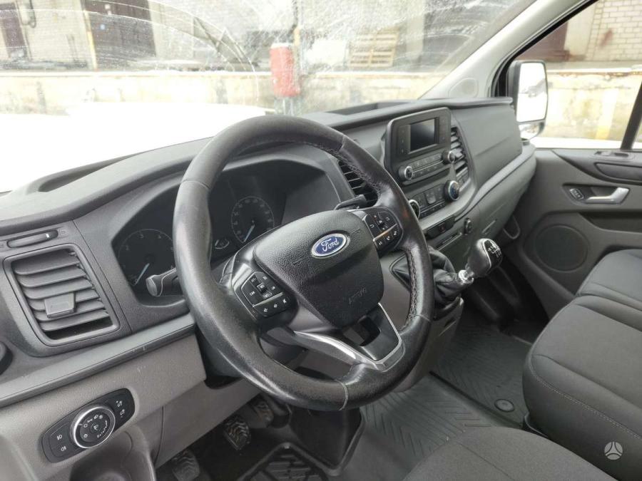 Grey Ford Transit Custom 2019 in Klaipeda, with an engine capacity of 2.00 L and mileage of 256 thousand km for 9700 €, photo 16 on AUTOMOTO.COM.LV