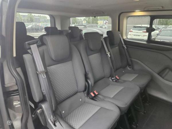 Grey Ford Transit Custom 2019 in Siauliai, with an engine capacity of 2.00 L and mileage of 267 thousand km for 15900 €, photo 7 on AUTOMOTO.COM.LV