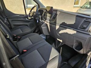Grey Ford Transit Custom 2019 in Siauliai, with an engine capacity of 2.00 L and mileage of 204 thousand km for 14900 €, photo 8 on AUTOMOTO.COM.LV
