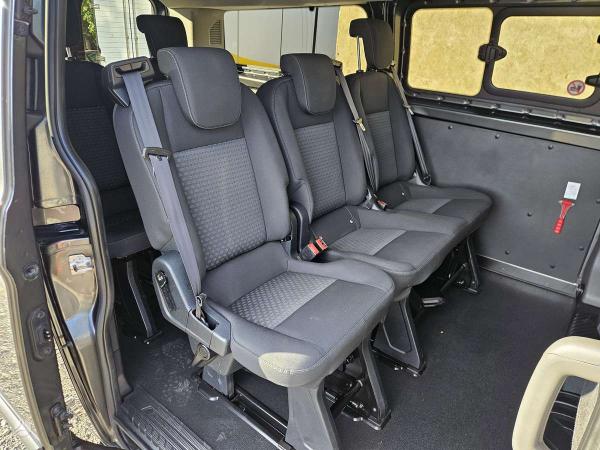 Grey Ford Transit Custom 2019 in Siauliai, with an engine capacity of 2.00 L and mileage of 204 thousand km for 14900 €, photo 8 on AUTOMOTO.COM.LV