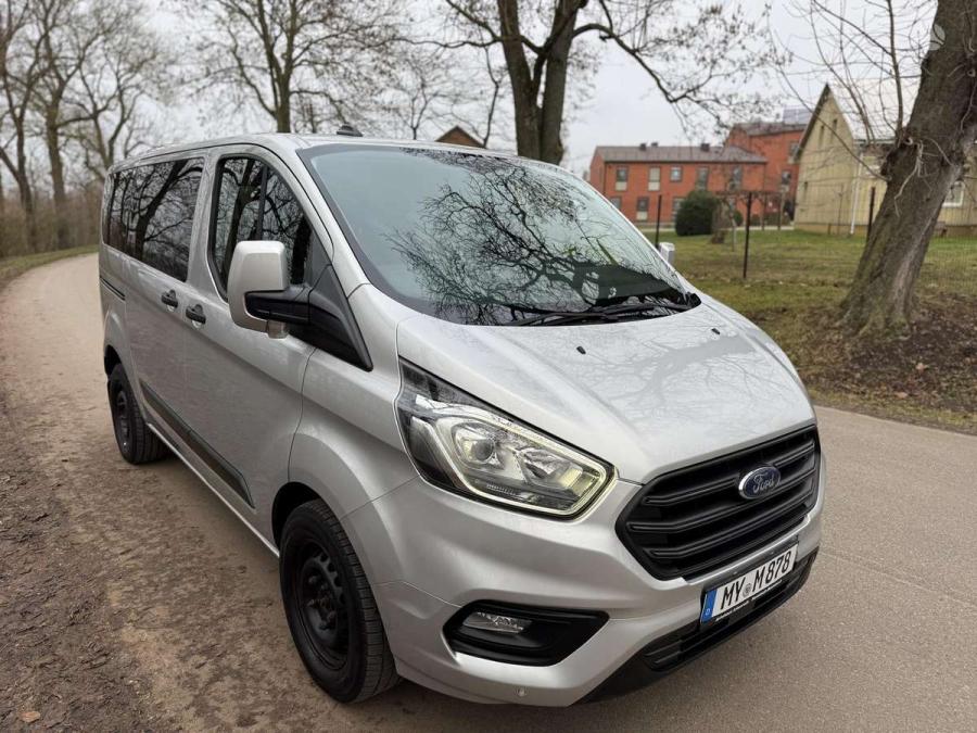 Pelēks Ford Transit Custom 2020 Marijampole, ar dzinēja tilpumu 2.00 L un nobraukumu 163 tūkst. km par 14800 €, foto 8 vietnē AUTOMOTO.COM.LV