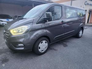 Grey Ford Transit Custom 2020 in Taurage, with an engine capacity of 2.00 L and mileage of 156 thousand km for 16200 €, photo 2 on AUTOMOTO.COM.LV