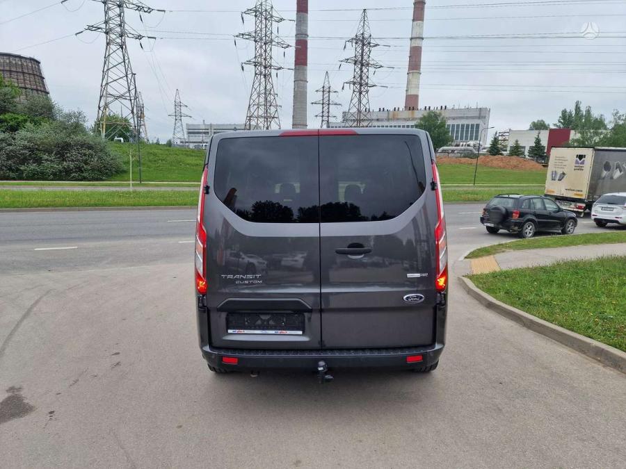 Grey Ford Transit Custom 2020 in Kaunas, with an engine capacity of 2.00 L and mileage of 240 thousand km for 17250 €, photo 10 on AUTOMOTO.COM.LV