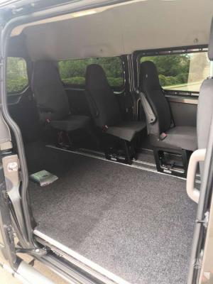 Grey Ford Transit Custom 2021 in Taurage, with an engine capacity of 2.00 L and mileage of 142 thousand km for 14800 €, photo 10 on AUTOMOTO.COM.LV