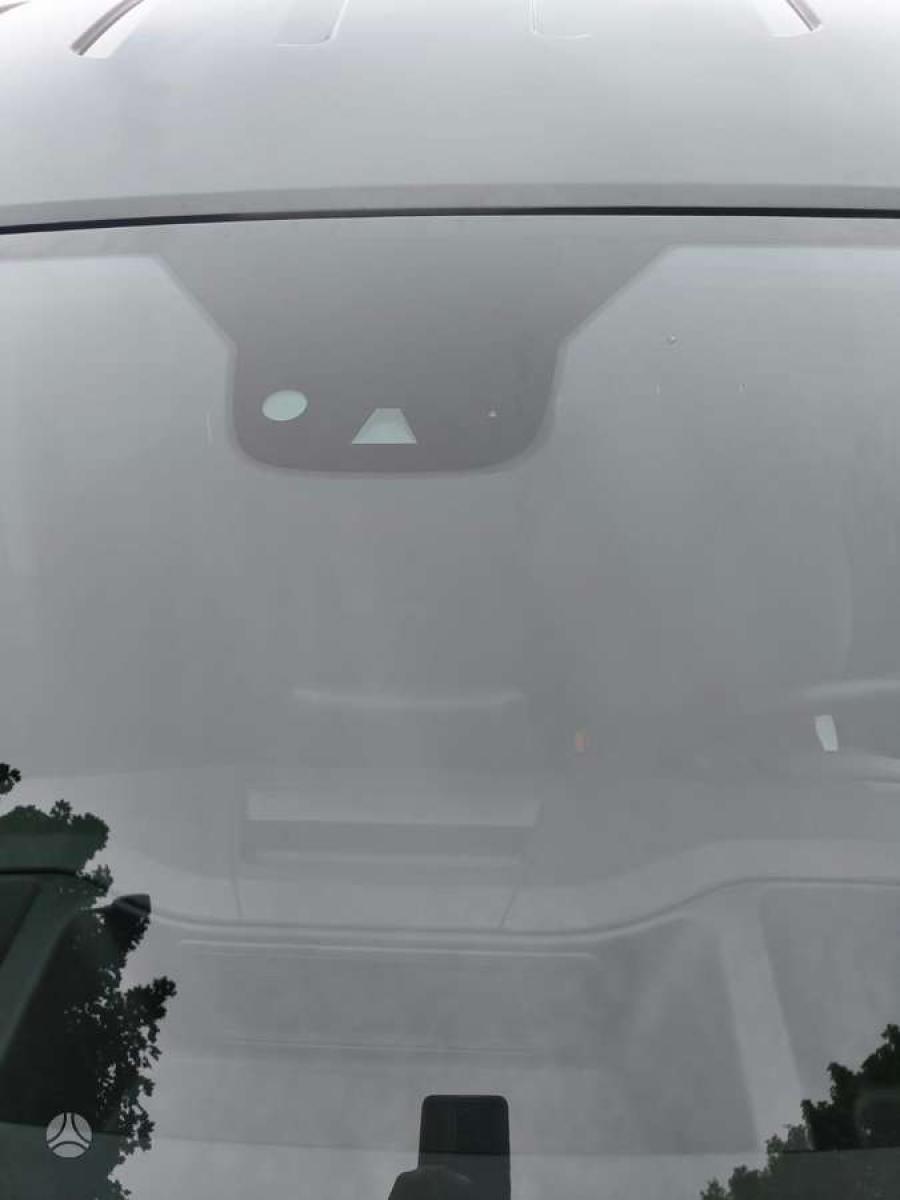 Grey Ford Transit Custom 2021 in Taurage, with an engine capacity of 2.00 L and mileage of 142 thousand km for 14800 €, photo 12 on AUTOMOTO.COM.LV