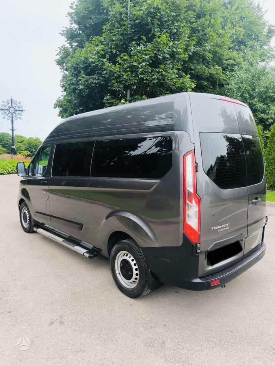 Grey Ford Transit Custom 2021 in Taurage, with an engine capacity of 2.00 L and mileage of 142 thousand km for 14800 €, photo 14 on AUTOMOTO.COM.LV