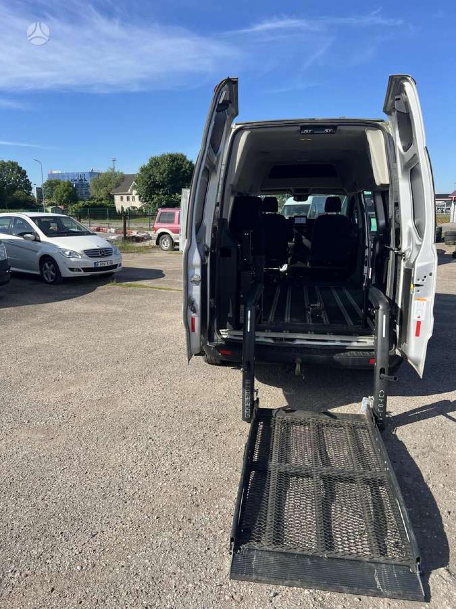 Pelēks Ford Transit Custom 2022 Klaipėda, ar dzinēja tilpumu 2.00 L un nobraukumu 157 tūkst. km par 19900 €, foto 19 vietnē AUTOMOTO.COM.LV