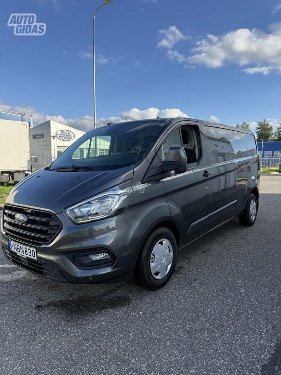 Grey Ford Transit Custom 2022 in Vilnius, with an engine capacity of 2.00 L and mileage of 222 thousand km for 14001 €, photo 1 on AUTOMOTO.COM.LV