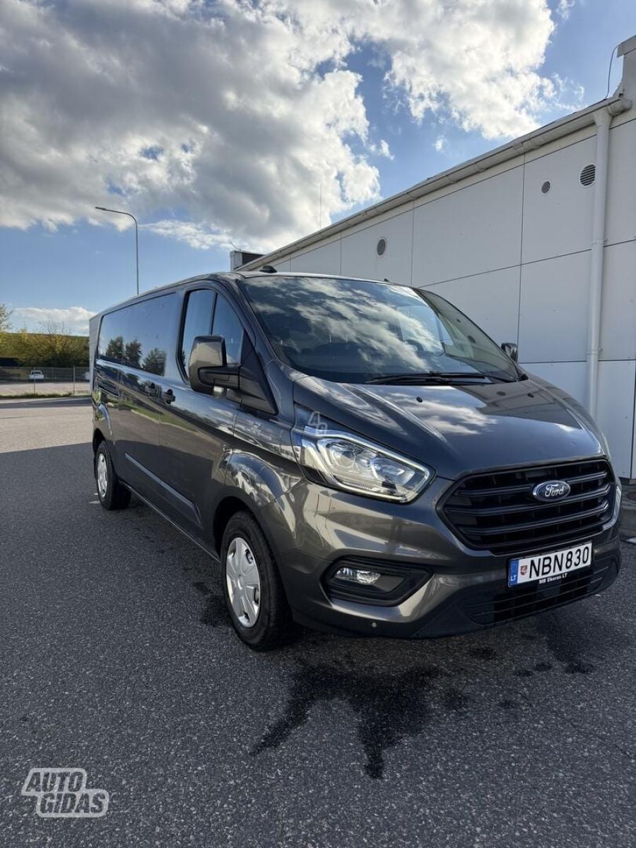 Grey Ford Transit Custom 2022 in Vilnius, with an engine capacity of 2.00 L and mileage of 222 thousand km for 14001 €, photo 3 on AUTOMOTO.COM.LV