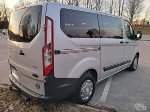 Pelēks Ford Transit Custom 2013 Tauragė, ar dzinēja tilpumu 2.20 L un nobraukumu 185 tūkst. km par 8500 €, foto 4 vietnē AUTOMOTO.COM.LV