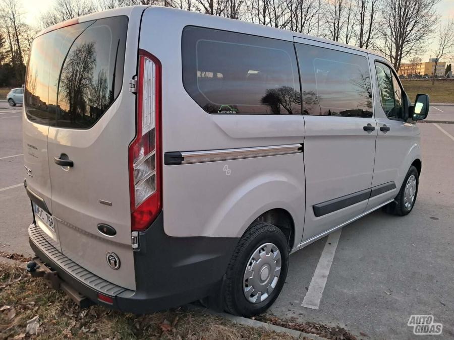 Pelēks Ford Transit Custom 2013 Tauragė, ar dzinēja tilpumu 2.20 L un nobraukumu 185 tūkst. km par 8500 €, foto 4 vietnē AUTOMOTO.COM.LV