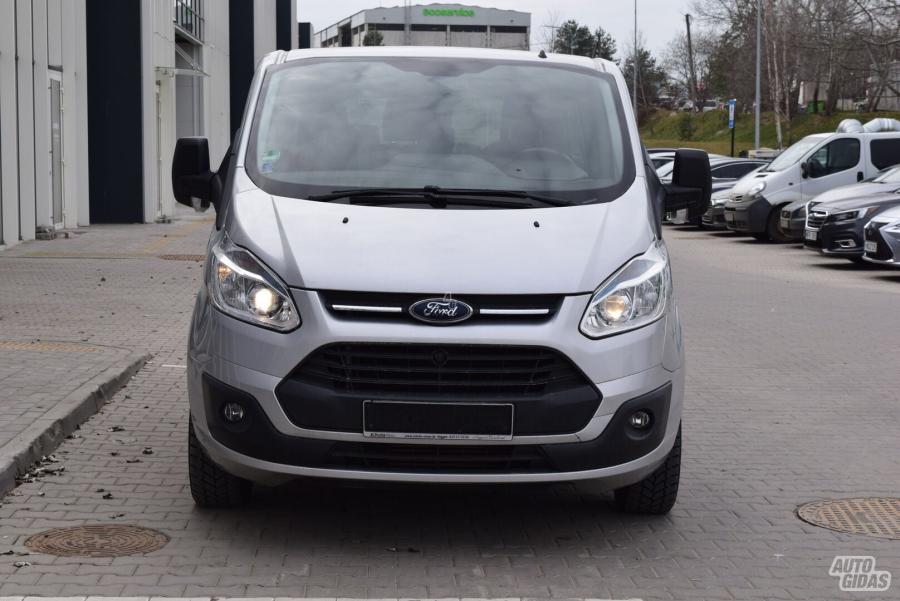 Grey Ford Transit Custom 2014 in Vilnius, with an engine capacity of 2.20 L and mileage of 274 thousand km for 11450 €, photo 3 on AUTOMOTO.COM.LV