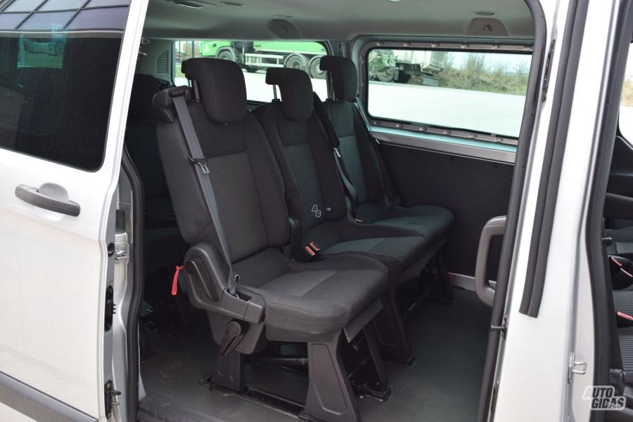 Grey Ford Transit Custom 2014 in Vilnius, with an engine capacity of 2.20 L and mileage of 274 thousand km for 11450 €, photo 10 on AUTOMOTO.COM.LV