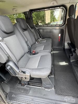 Pelēks Ford Transit Custom 2018 Klaipėda, ar dzinēja tilpumu 2.00 L un nobraukumu 192 tūkst. km par 16200 €, foto 10 vietnē AUTOMOTO.COM.LV