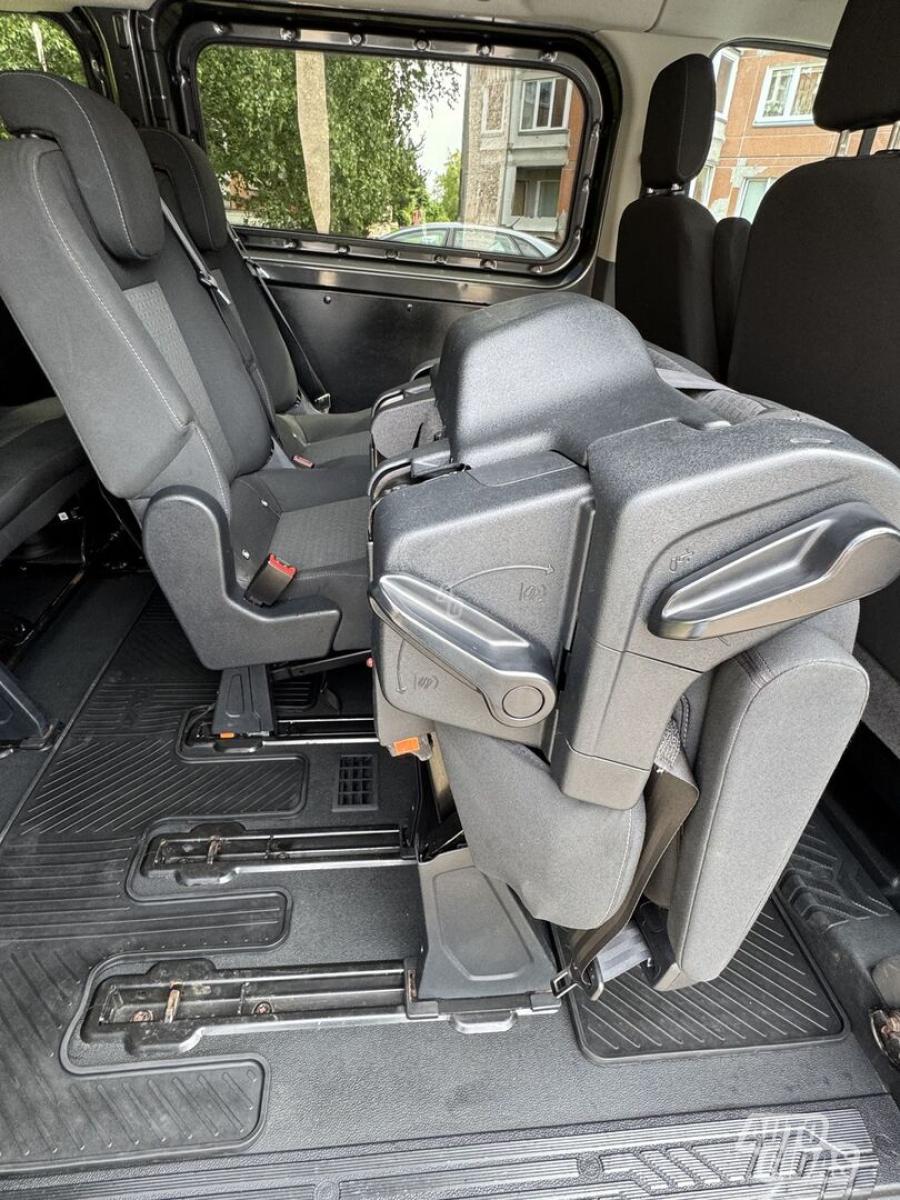 Pelēks Ford Transit Custom 2018 Klaipėda, ar dzinēja tilpumu 2.00 L un nobraukumu 192 tūkst. km par 16200 €, foto 12 vietnē AUTOMOTO.COM.LV