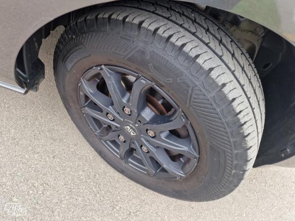 Pelēks Ford Transit Custom 2020 Kauņa, ar dzinēja tilpumu 2.00 L un nobraukumu 240 tūkst. km par 17990 €, foto 7 vietnē AUTOMOTO.COM.LV