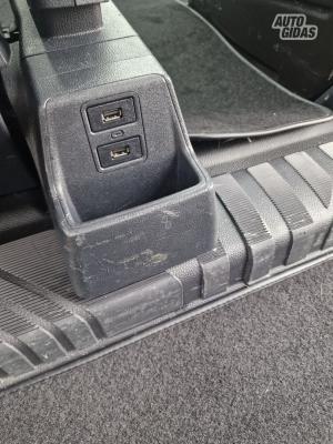 Pelēks Ford Transit Custom 2020 Kauņa, ar dzinēja tilpumu 2.00 L un nobraukumu 240 tūkst. km par 17990 €, foto 30 vietnē AUTOMOTO.COM.LV