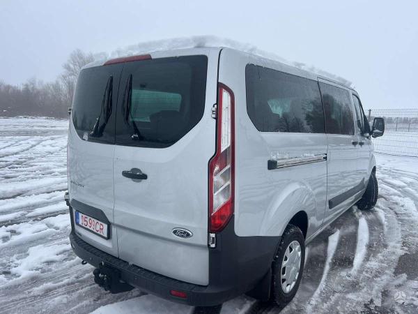 Grey Ford Transit Custom 2016 in Marijampole, with an engine capacity of 2.00 L and mileage of 256 thousand km for 12850 €, photo 6 on AUTOMOTO.COM.LV