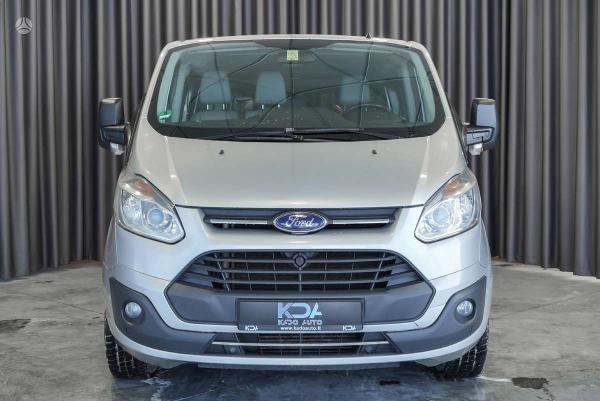Grey Ford Transit Custom 2016 in Marijampole, with an engine capacity of 2.00 L and mileage of 255 thousand km for 11950 €, photo 3 on AUTOMOTO.COM.LV