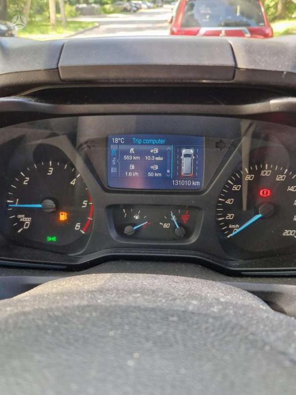 Pelēks Ford Transit Custom 2016 Viļņa, ar dzinēja tilpumu 2.20 L un nobraukumu 131 tūkst. km par 13000 €, foto 7 vietnē AUTOMOTO.COM.LV