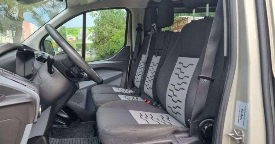 Grey Ford Transit Custom 2016 in Vilnius, with an engine capacity of 2.20 L and mileage of 131 thousand km for 13000 €, photo 10 on AUTOMOTO.COM.LV