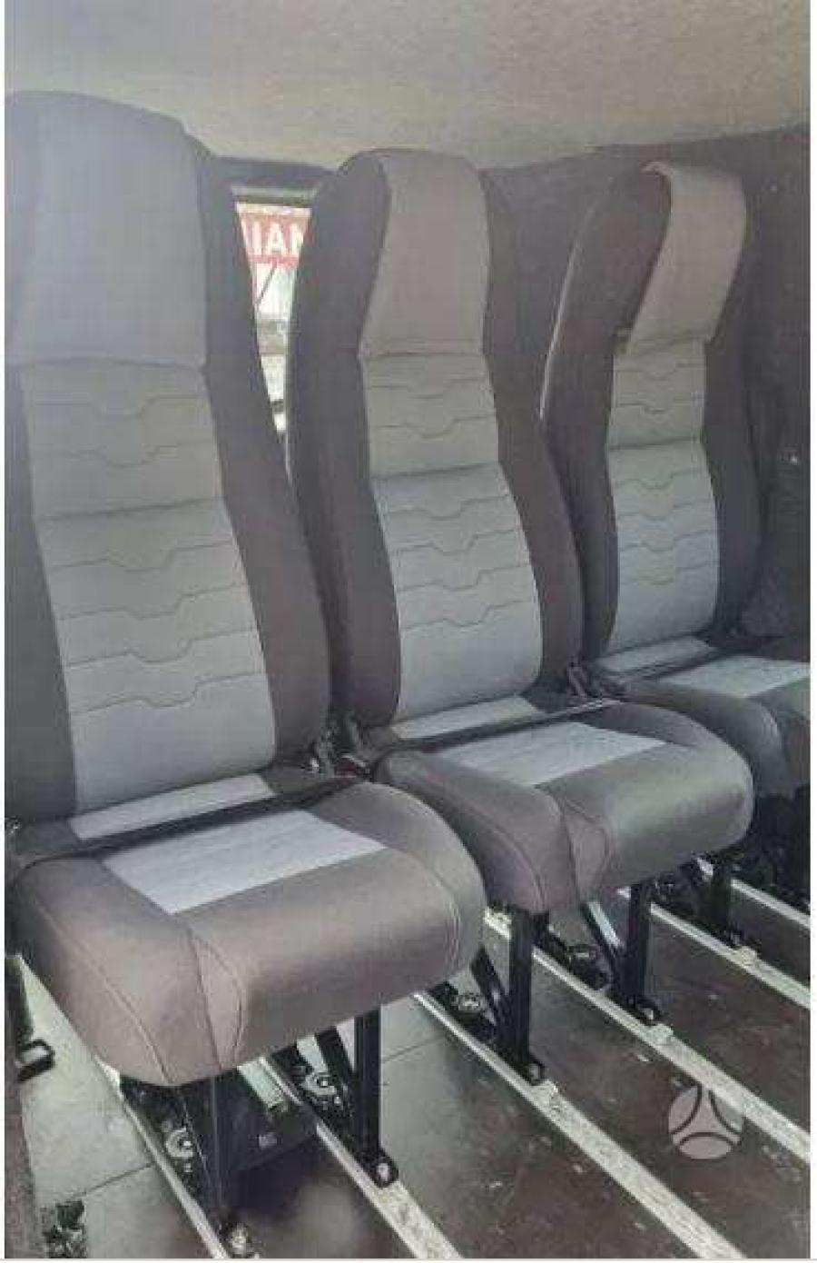 Grey Ford Transit Custom 2016 in Vilnius, with an engine capacity of 2.20 L and mileage of 131 thousand km for 13000 €, photo 13 on AUTOMOTO.COM.LV