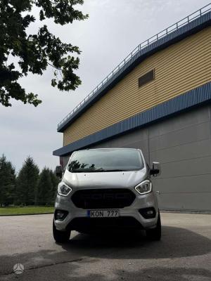 Grey Ford Transit Custom 2019 in Kaunas, with an engine capacity of 2.00 L and mileage of 106 thousand km for 20500 €, photo  on AUTOMOTO.COM.LV