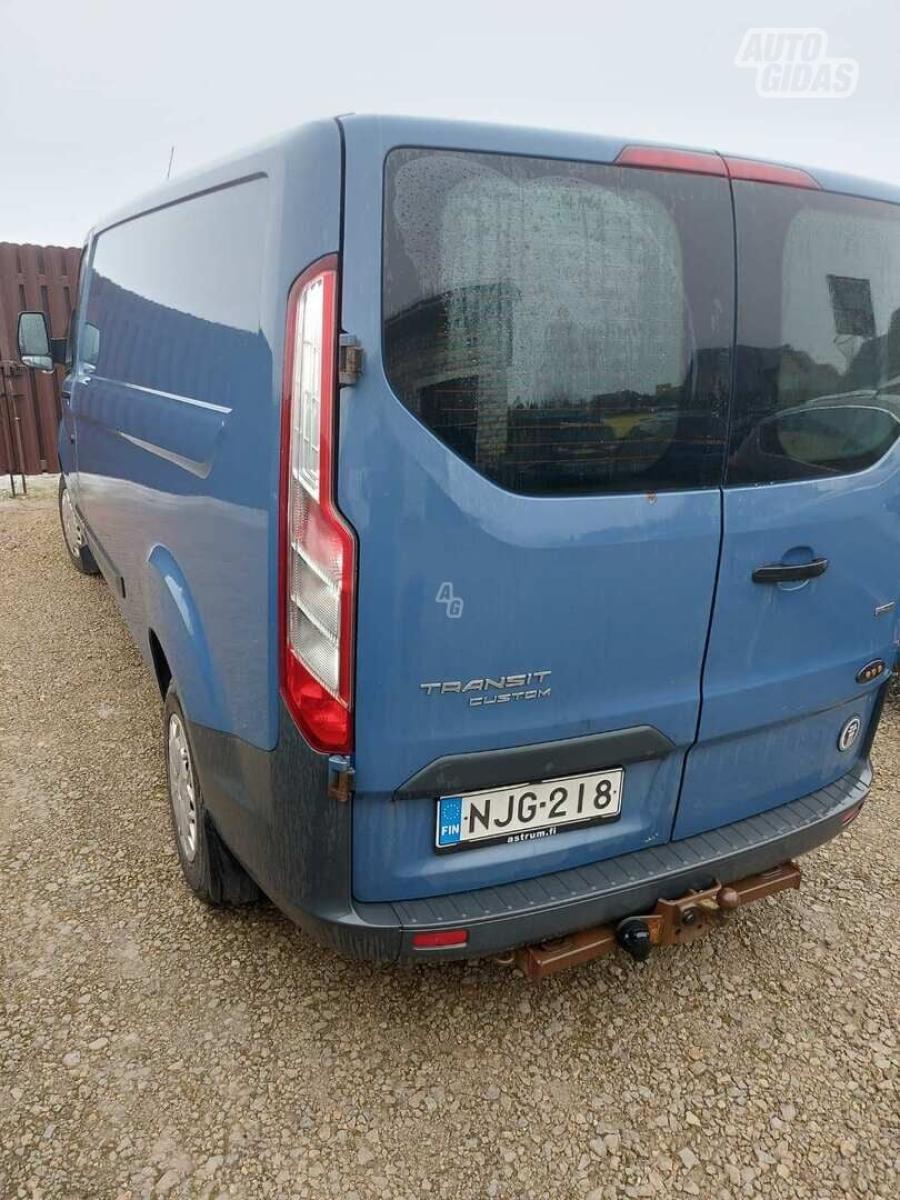 Ford Transit Custom 2013 in Siauliai, with an engine capacity of 2.20 L and mileage of 272 thousand km for 4700 €, photo 3 on AUTOMOTO.COM.LV
