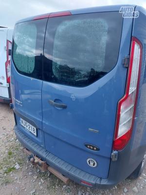 Ford Transit Custom 2013 in Siauliai, with an engine capacity of 2.20 L and mileage of 272 thousand km for 4700 €, photo 5 on AUTOMOTO.COM.LV