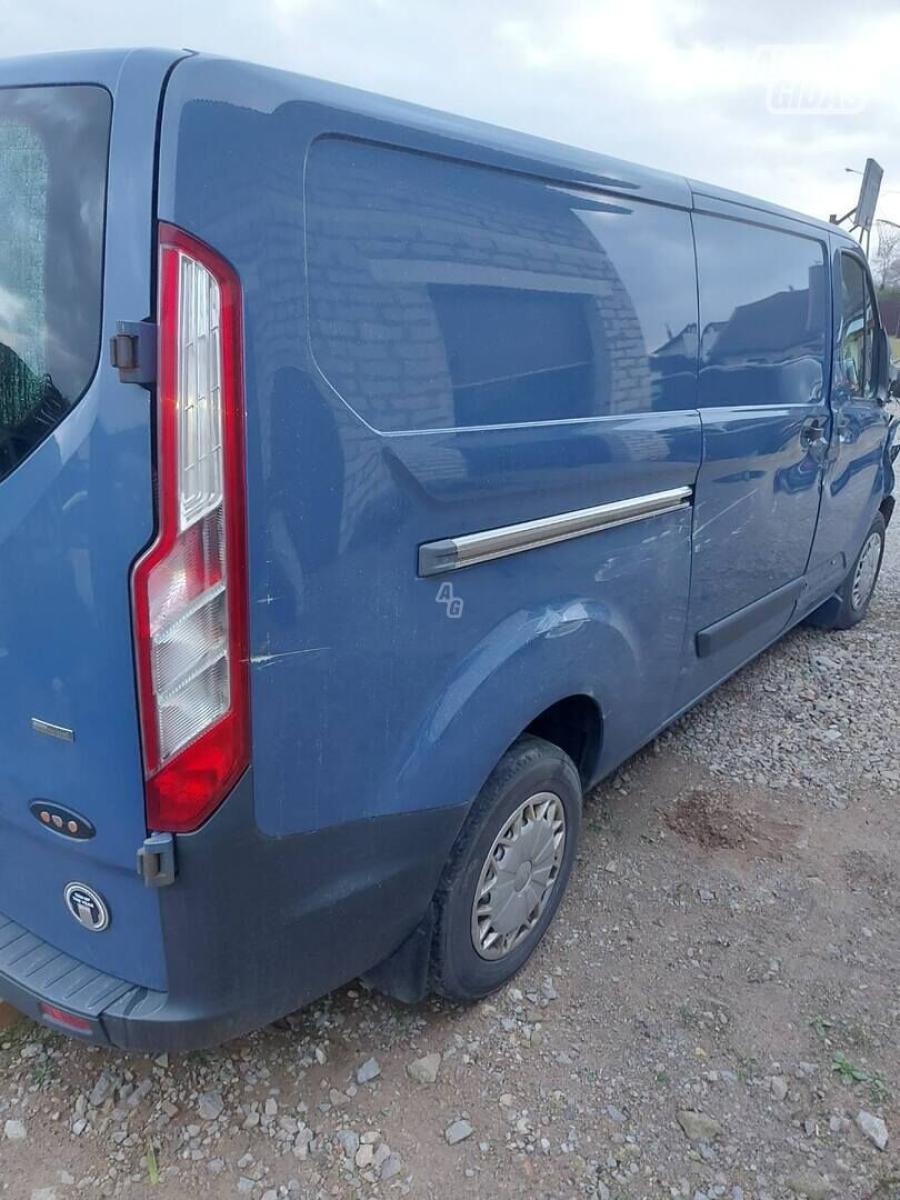 Ford Transit Custom 2013 in Siauliai, with an engine capacity of 2.20 L and mileage of 272 thousand km for 4700 €, photo 12 on AUTOMOTO.COM.LV